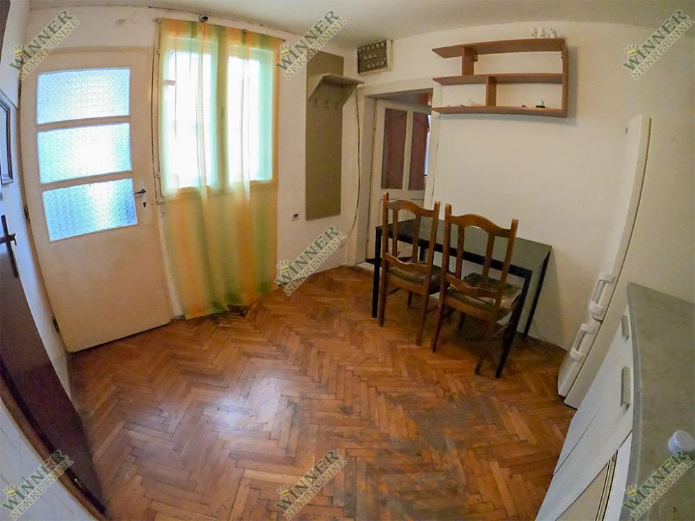 Izdavanje Stan Zemun Ugrinovacka, Sava Kovacevic, 50m2 2.0 ID#1341 400 €