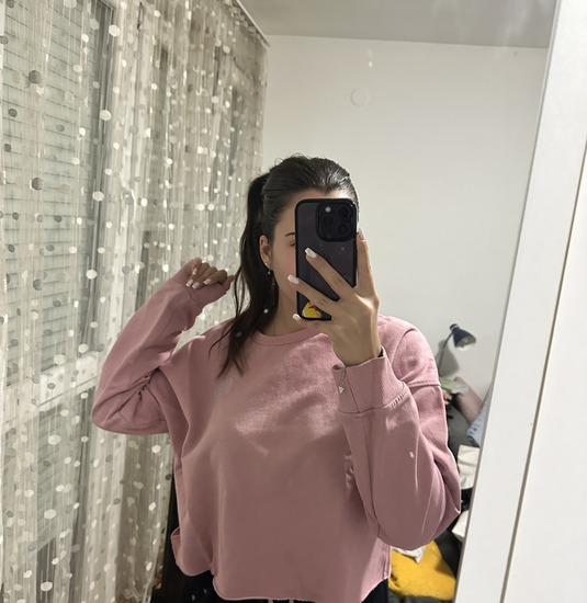 Crop top roze zenska dukserica