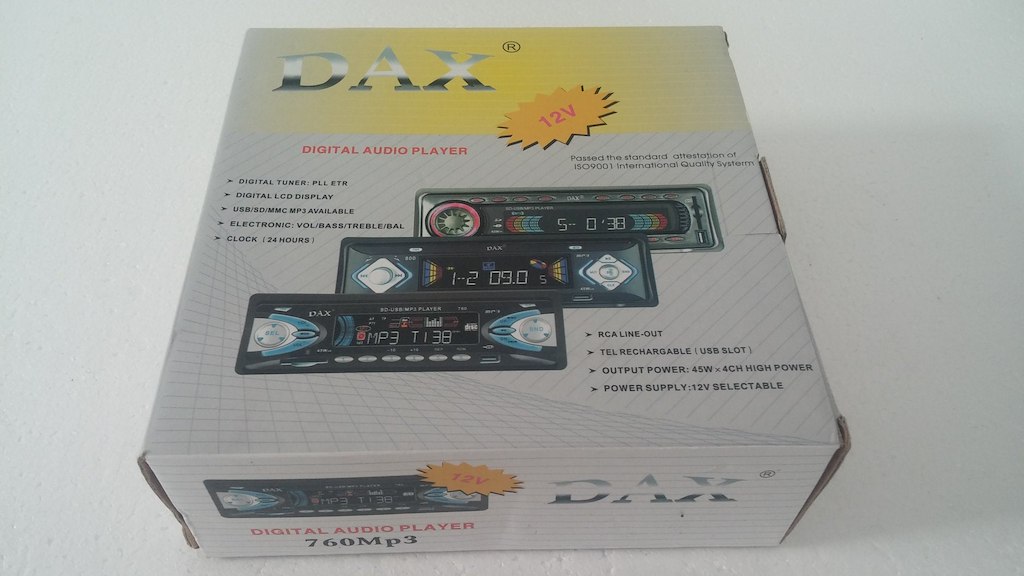 Auto radio DAX