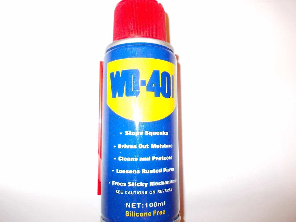 Sprej wd-40-