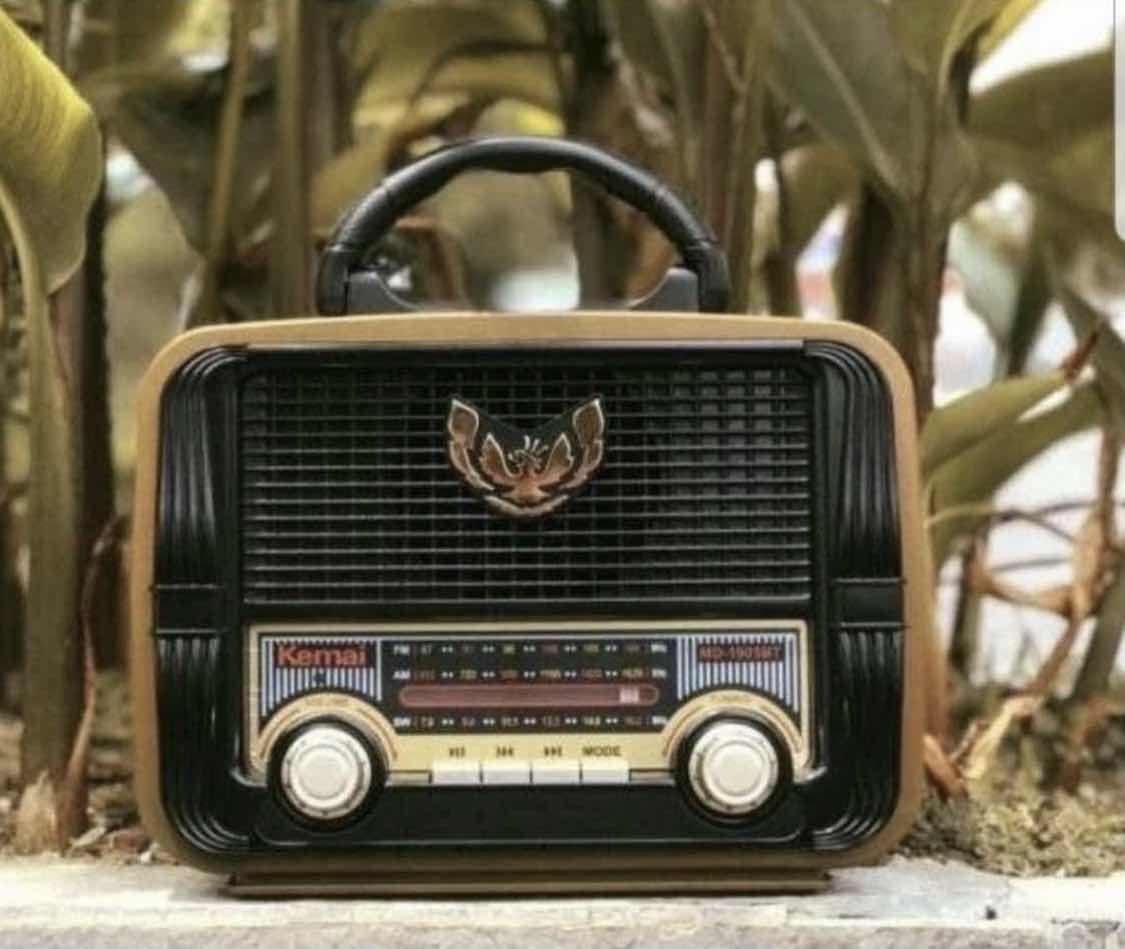 Retro radio – tranzistor kemai – Retro radio – tranzistor kemai