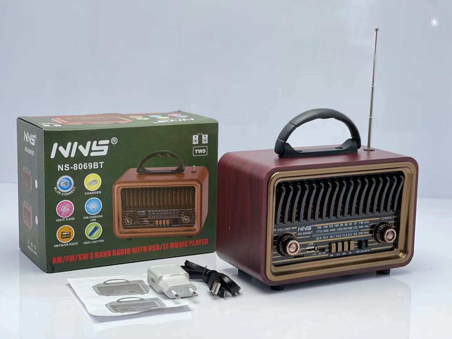 Retro radio