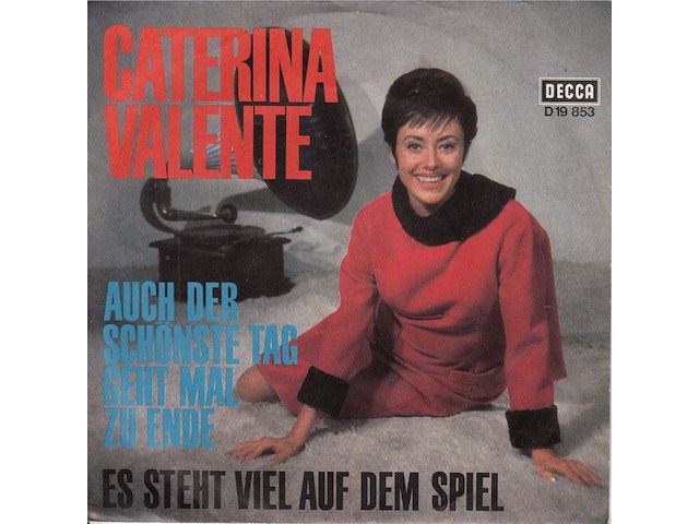 Caterina Valente – Auch Der Schönste Tag Geht Mal Zu En