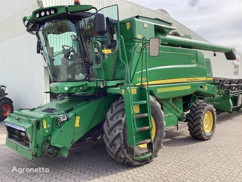 John Deere T 670 i HM kombajn za žito