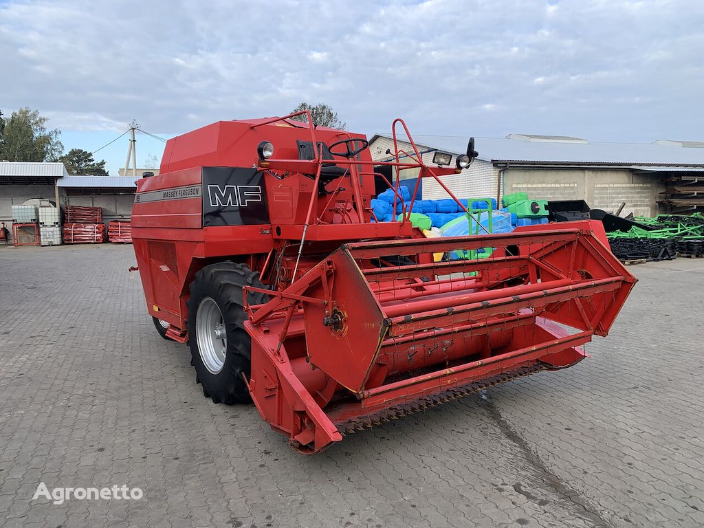 Massey Ferguson 16 kombajn za žito