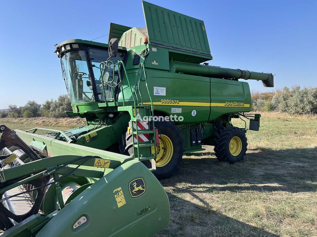 John Deere 9880 STS kombajn za žito