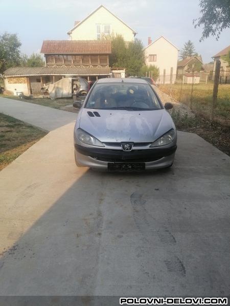 Peugeot 206 1.1 Kompletan Auto U Delovima