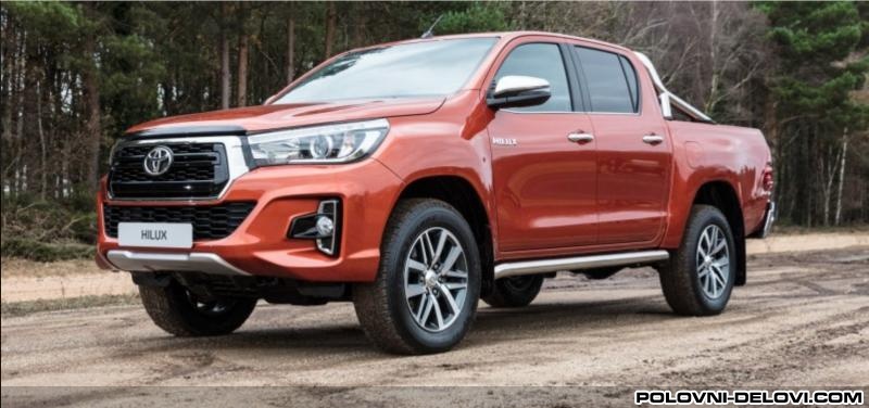 Toyota Hilux Kompletan Auto U Delovima