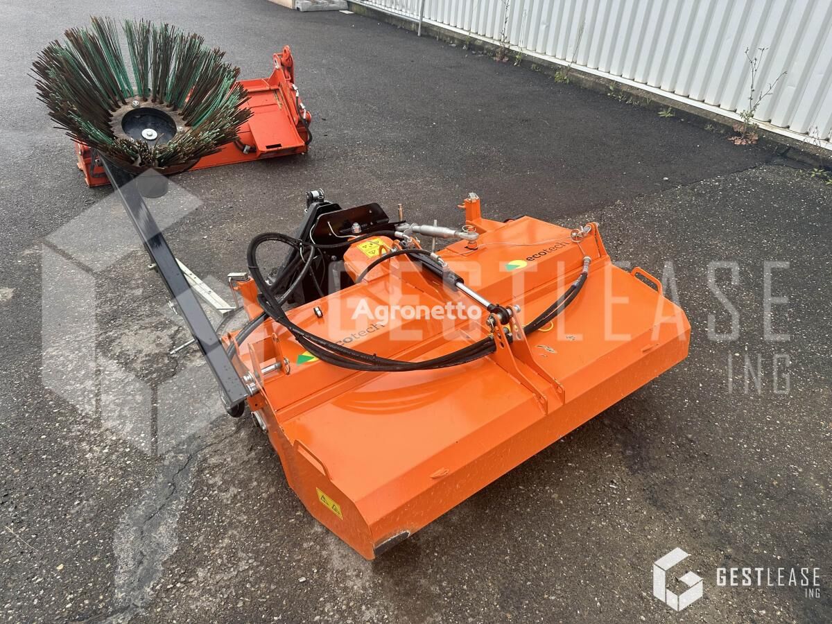 Kubota Balayeuse pour tracteur SGK130 podrivač