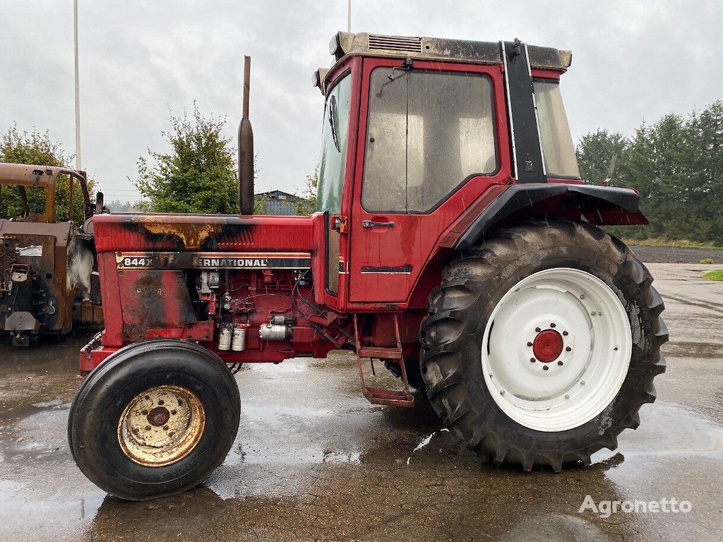 Case IH IH 844XL traktor točkaš