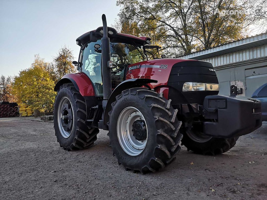 Case IH Puma 225 CVX traktor točkaš