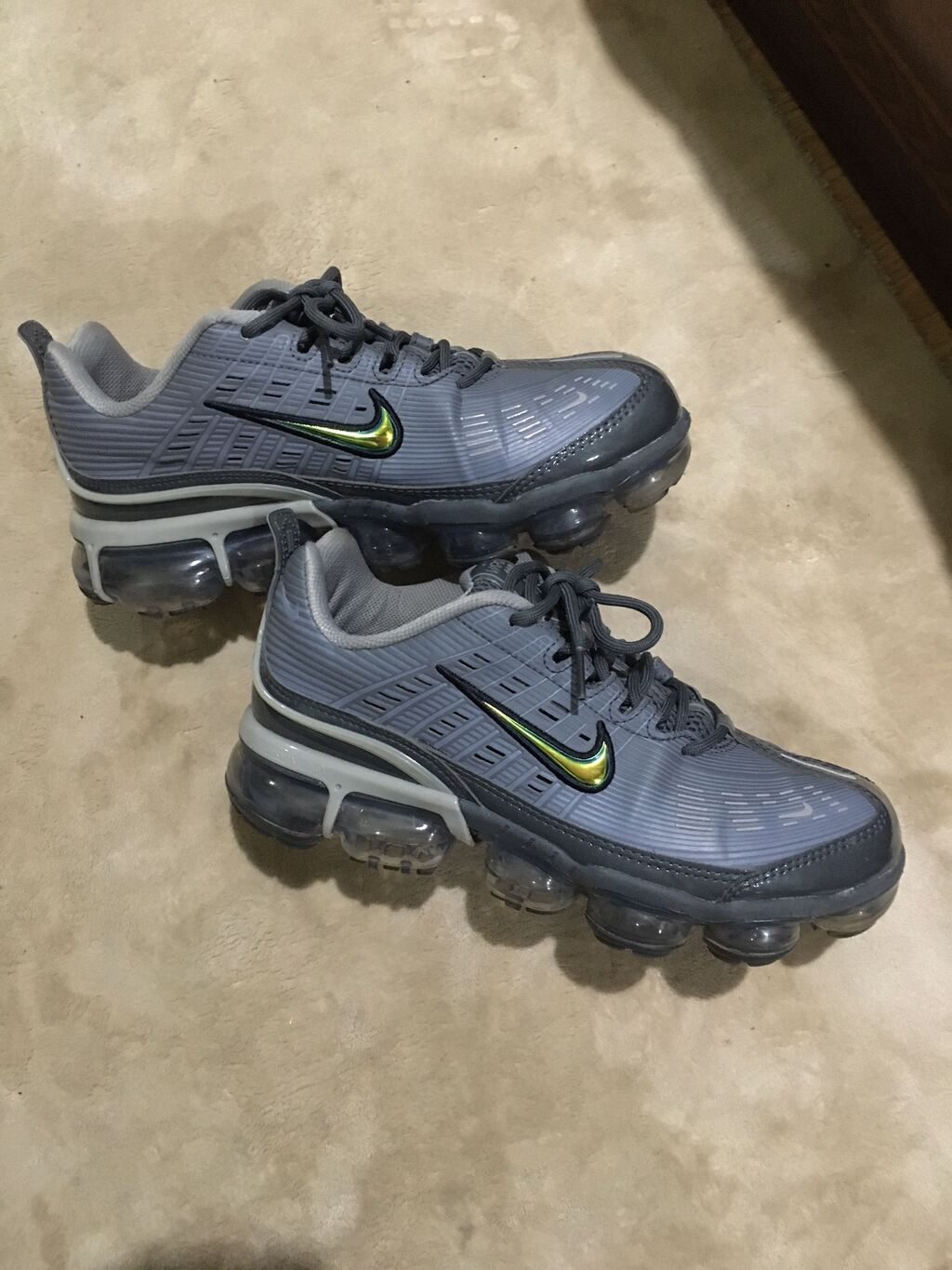 Nike vapormax 360 (40) Patike su u odlicnom stanju Vazdusni djonovi