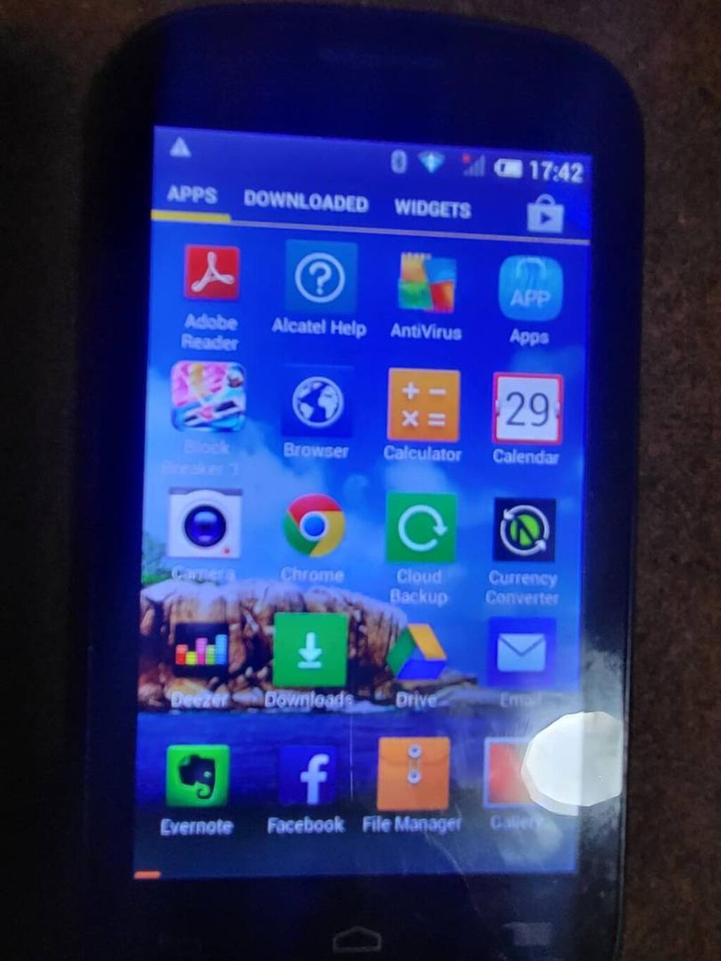 Alcatel One Touch View 5040X, bоја - Crna