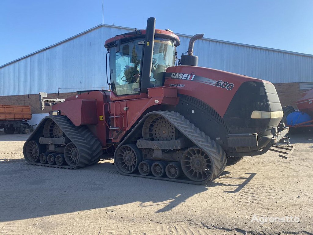 Case IH Quadtrac 600 traktor guseničar