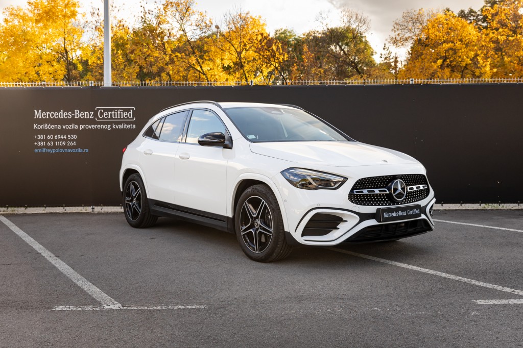 MERCEDES GLA