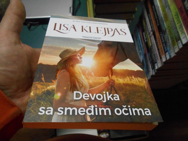 LISA KLEJPAS - DEVOJKA SA SMEĐIM OČIMA