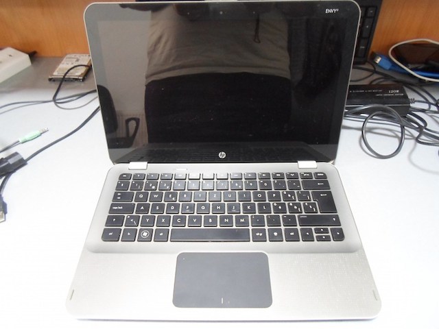 HP ENVY 13 za delove