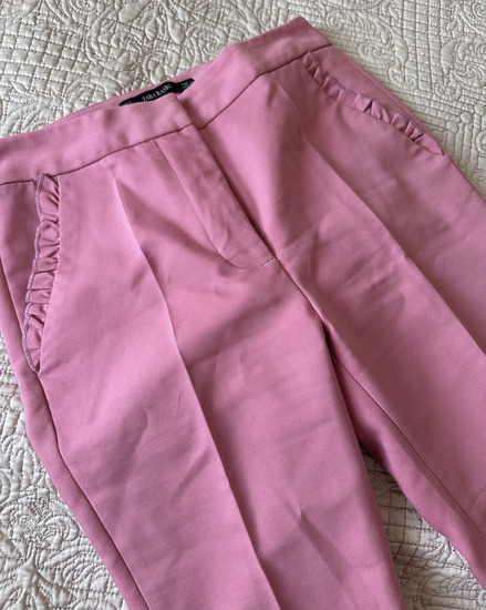 Zara roze pantalone