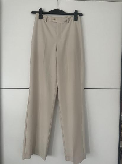 Pantalone STRADIVARIUS