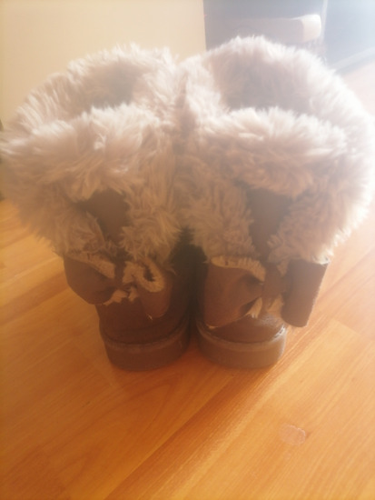 Ugg cizmice