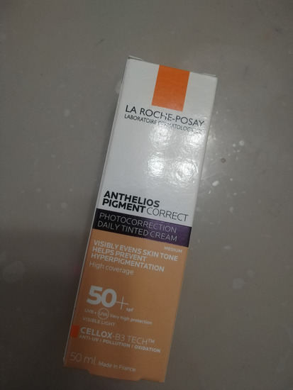 La roche posay anthelios pigment correct