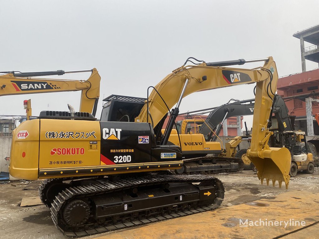 Caterpillar 320DL bager guseničar