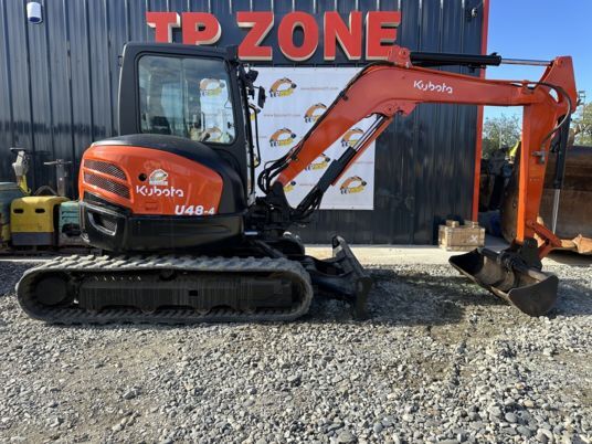 Kubota U48-4 à 23900 € HT mini bager