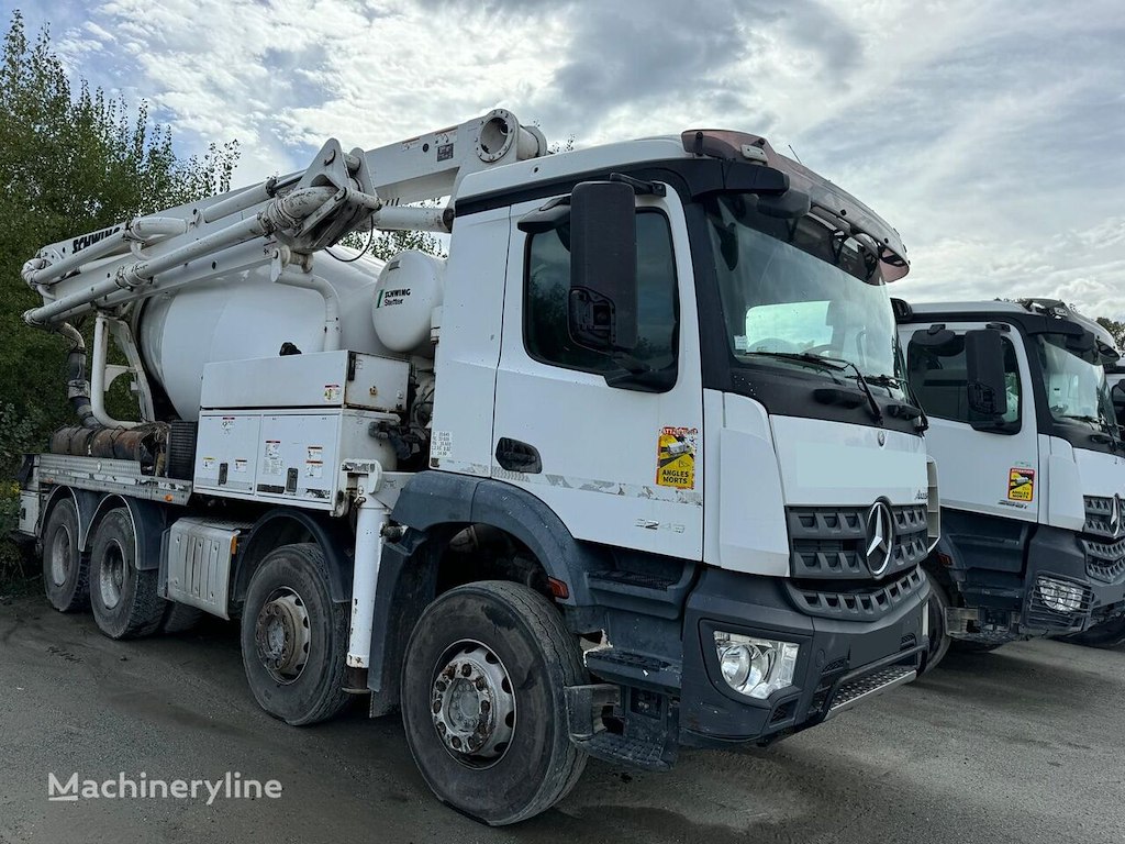 Mercedes-Benz Arocs 3243 kamion s mešalicom za beton