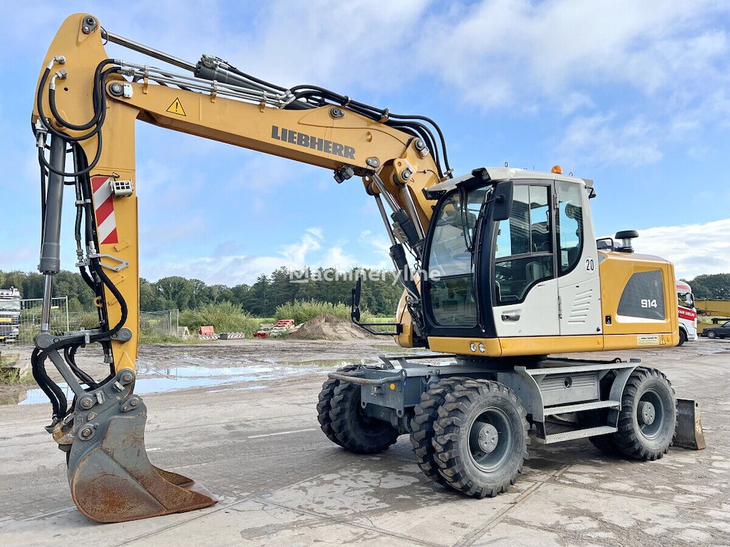 Liebherr A914 Litronic - Likufix bager točkaš