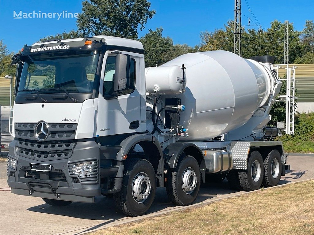 Novi Euromix MTP na šasiji Mercedes-Benz AROCS 5 4242 kamion s mešalicom za beton