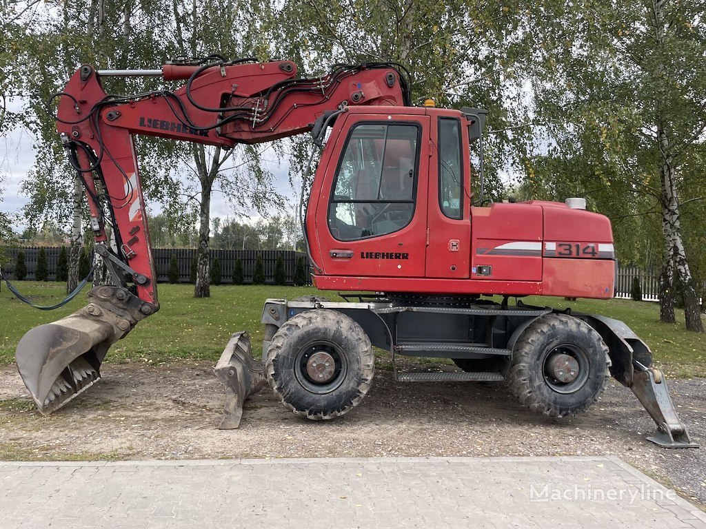 Liebherr A316 Litronic bager točkaš