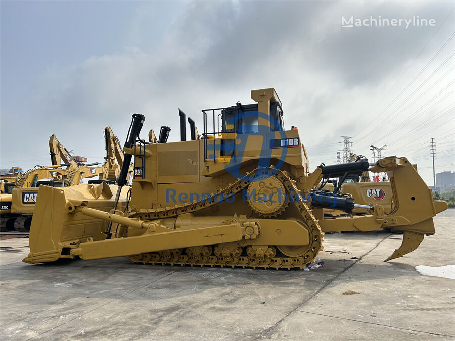 Caterpillar D10R buldožer