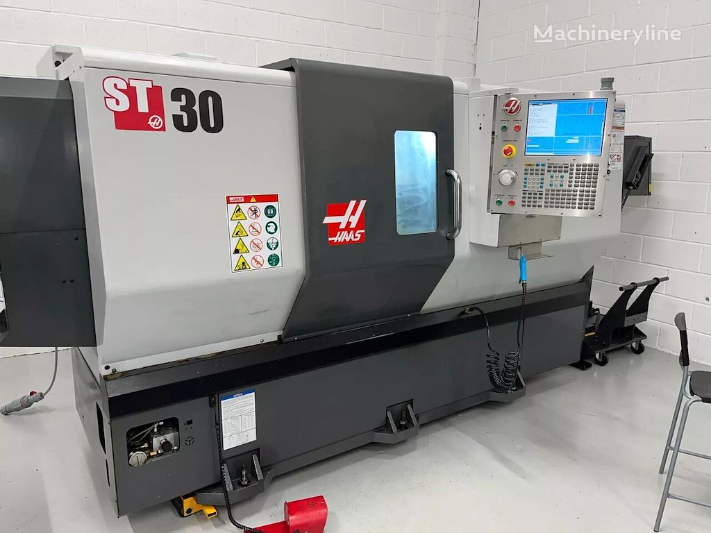 Haas ST 30 strug za metal