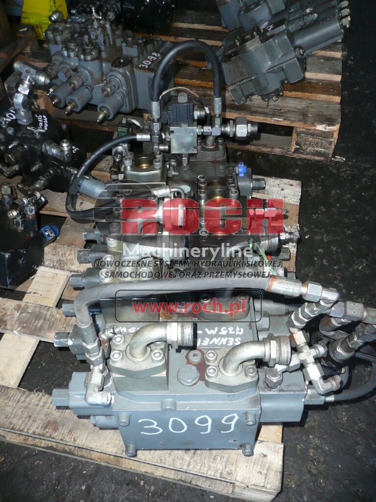 Rexroth R901084091 M7-1640-30/6M7-22 090319 611317 + R900774783 - 7 SEKC hidraulični razvodnik za bagera