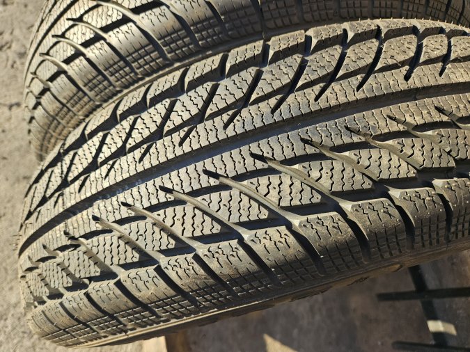 175/65 R15 Goodyear