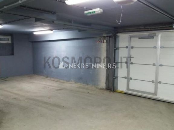 Zvezdara, Učiteljsko naselje, Petra Škundrića, Garaža, 20m2, 15000 EUR