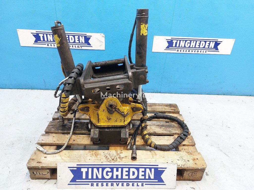 Engcon Lännen 8600C tiltrotator