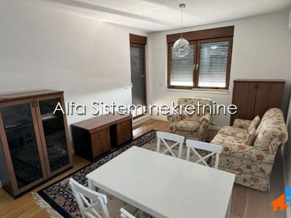 Vračar, Južni bulevar, 1.5 stan, 45m2, 700 EUR, ID 49900