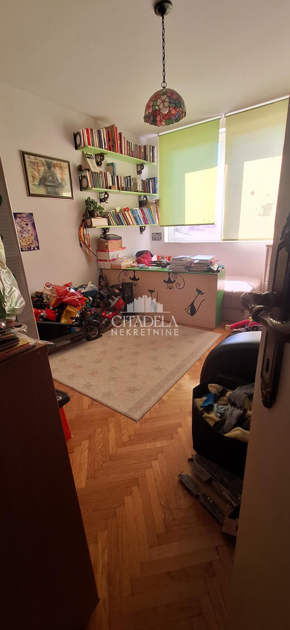 Trajka Stamenkovića, Dvoiposoban stan na prodaju, 57m2, 170.500€