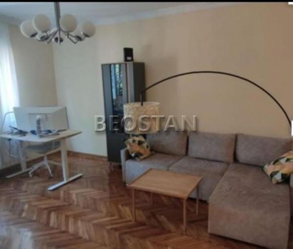 Draže Pavlovića, Trosoban stan za izdavanje, 65m2, 1.000€