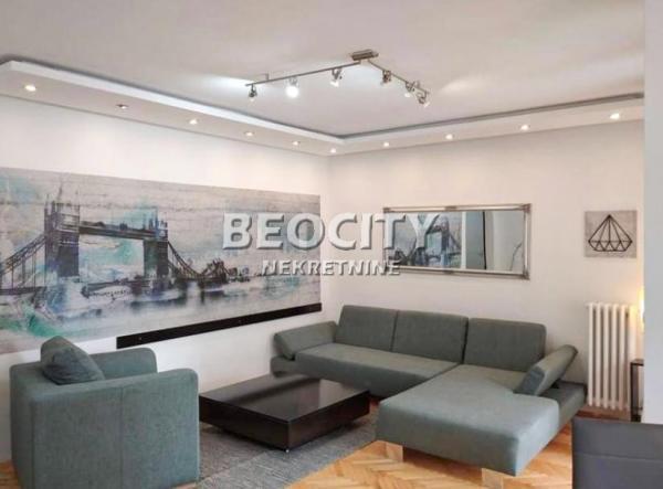 Trosoban stan za izdavanje, 90m2, 1.060€