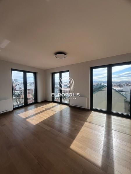 Četvorosoban stan za izdavanje, 110m2, 2.300€