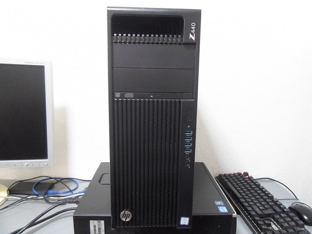 HP Z440 Workstation CPU Xeon E5-2650 v4/16GB/256ssd/K22