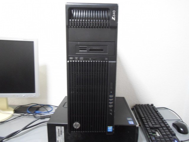 HP Z640 Workstation CPU Xeon E5-2650 v4/16GB/256/K620