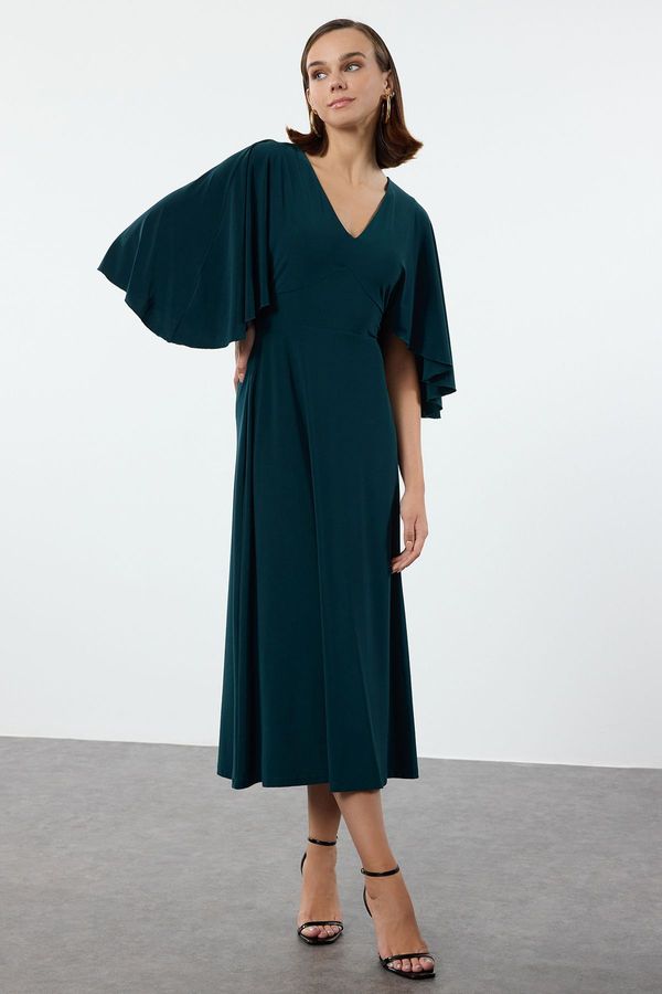 Trendyol Emerald Green Plain Maxi Plain V Neck Cape Stretchy Midi Knit Dress