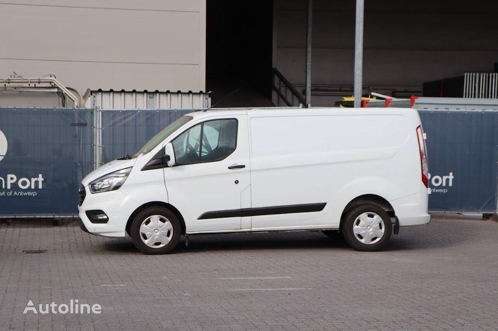 Prodaje se Ford TRANSIT CUSTOM minibus furgon na aukciji