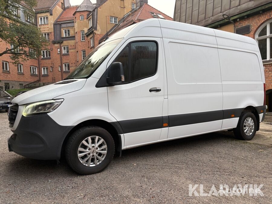 Prodaje se Mercedes-Benz Sprinter minibus furgon na aukciji