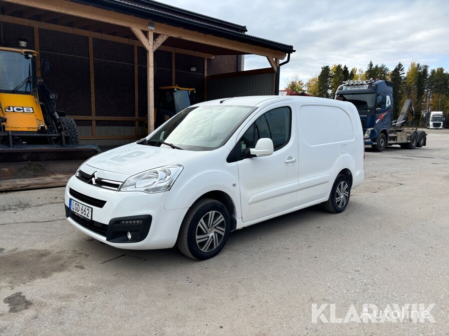 Prodaje se Citroen Berlingo laki furgon na aukciji