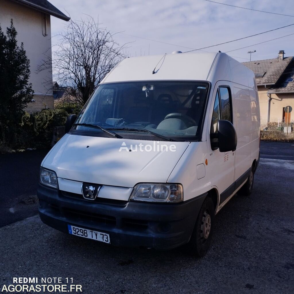 Prodaje se Peugeot BOXER minibus furgon na aukciji