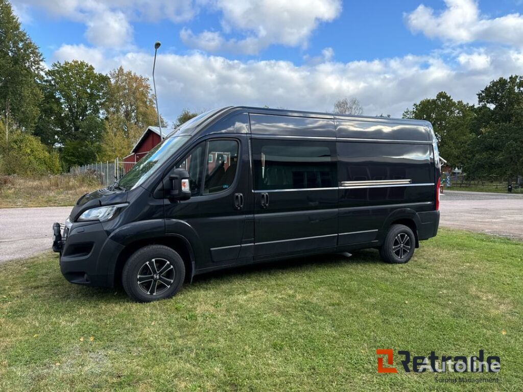 Prodaje se Peugeot Boxer minibus furgon na aukciji